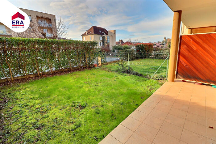 Appartement à louer - Figeac - 1 pièce