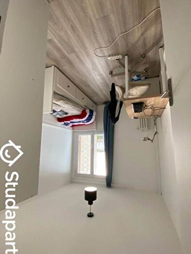 Appartement à louer - Centre Ville, Vitry-sur-Seine - 1 pièce - 2 chambres