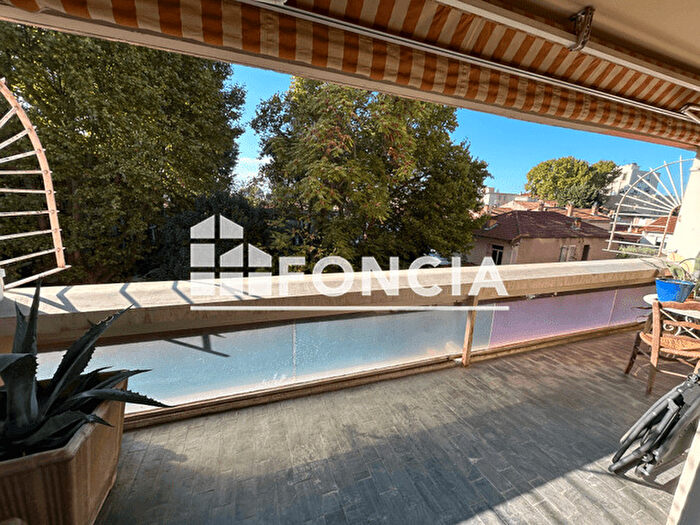 Appartement à vendre - Avignon, Monclar - 2 pièces - 1 chambre