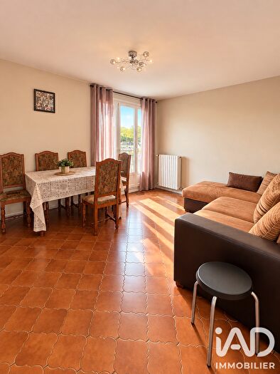 Noisy-le-Sec, Cité des Fleurs : Appartement 4 pièces à vendre