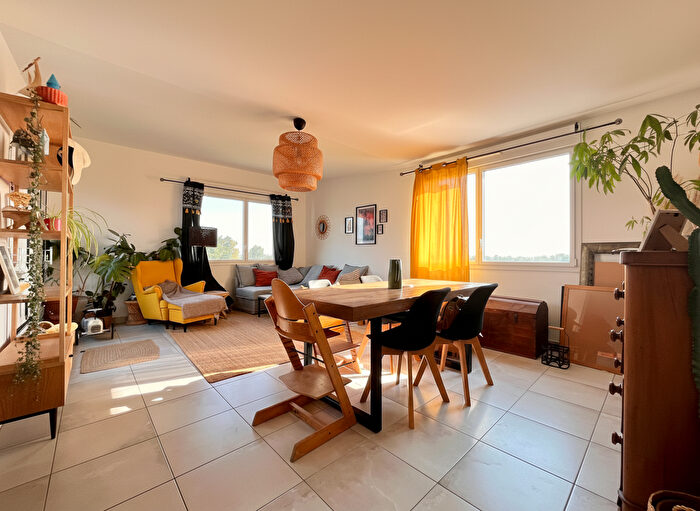 Appartement à louer - Nantes, Eraudière, La Marrière, Rond-point de Paris - 4 pièces - 3 chambres