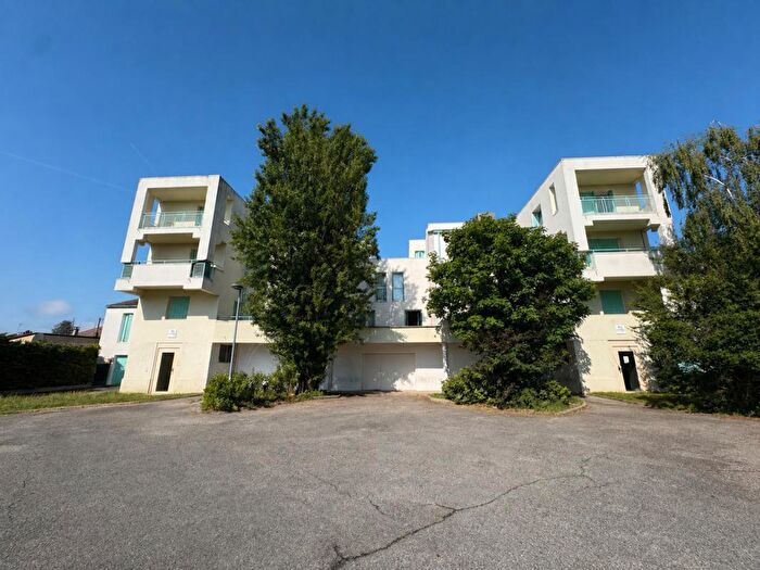 Appartement 3 pièces à louer à Romans-sur-Isère