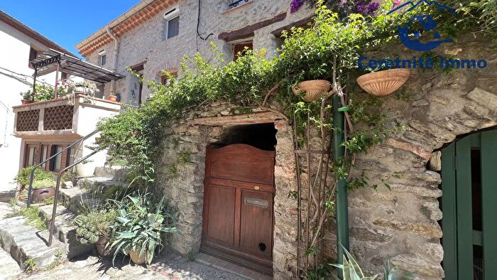 Saint-Jean-Pla-de-Corts : Maison 5 pièces à vendre