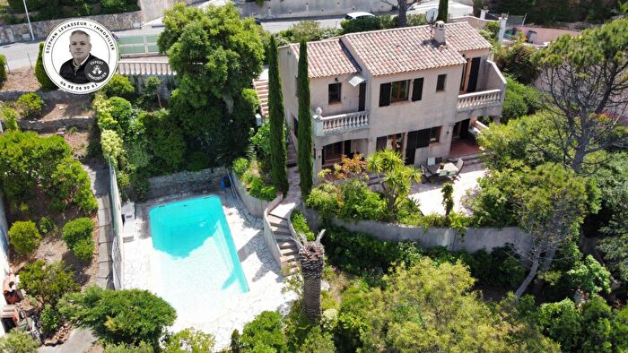 Maison 5 pièces à vendre à Fréjus, Villeneuve