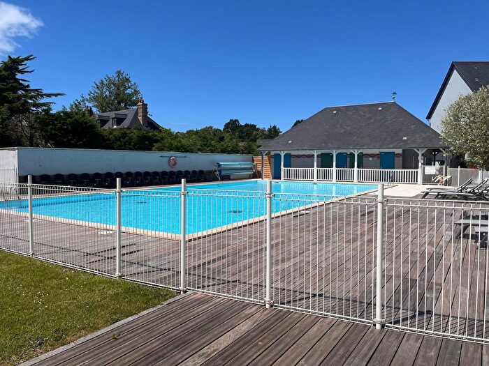 Appartement 3 pièces à La Rivière-Saint-Sauveur, à vendre