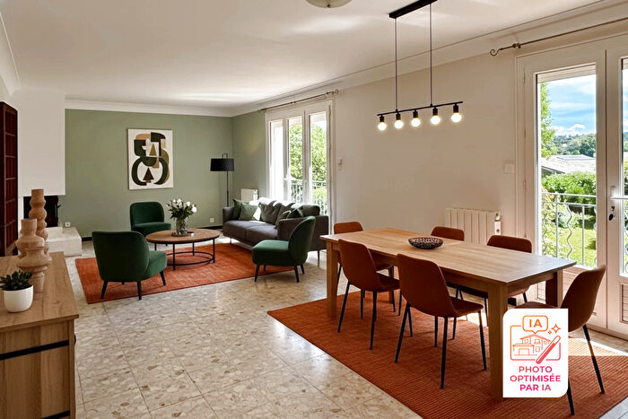 Maison 5 pièces à Sabran, à vendre