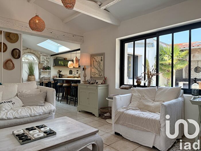 Maison à vendre - Saint-Denis-dOléron - 6 pièces - 3 chambres