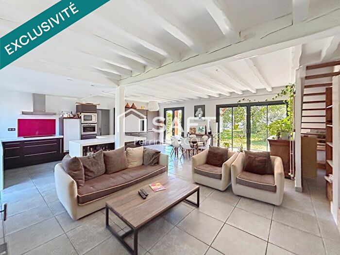 Maison 4 pièces à Andernos-les-Bains, Heyre, à vendre