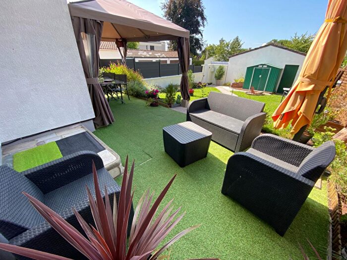 Maison à vendre - Boussy-Saint-Antoine - 4 pièces - 3 chambres