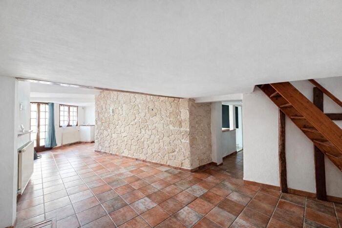 Septeuil : Maison 3 pièces à vendre