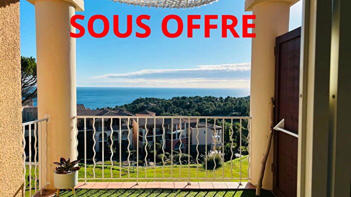 Appartement à vendre - Saint-Raphaël, Valescure, Vaulongue - 2 pièces - 1 chambre