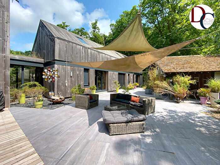 Maison à vendre - Ermenonville - 12 pièces - 4 chambres