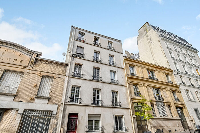 Paris 19ème, Jourdain, Pyrénées : Appartement 1 pièce à vendre