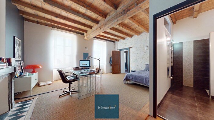 Maison à vendre - Sainte-Eulalie - 6 pièces - 4 chambres