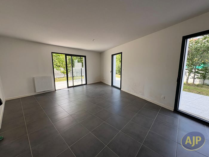 Appartement 3 pièces à Bordeaux, Pellegrin, Chaban-Delmas, à louer