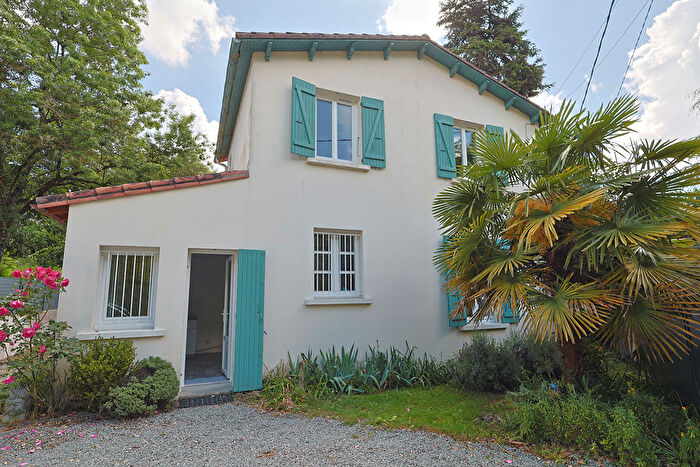 Saint-Palais-sur-Mer - Maison 5 pièces à vendre
