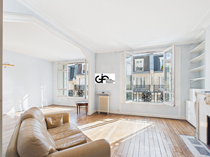 Appartement 4 pièces à vendre à Paris 16ème