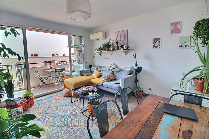Ajaccio, Citadelle : Appartement 3 pièces à louer