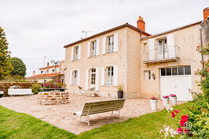 Maison 16 pièces à vendre - La Garnache