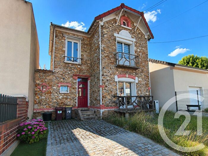 Vaires-sur-Marne : Maison 5 pièces à vendre