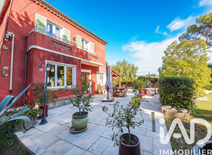 Maison à vendre - Fréjus, La Tour de Mare - 4 pièces - 3 chambres