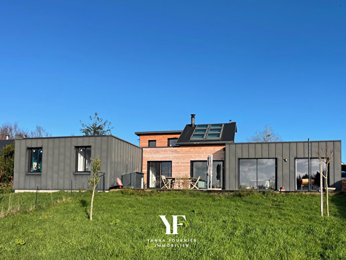 Maison à vendre - Rosnoën - 11 pièces - 5 chambres