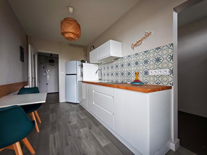Cholet, Lorraine : Appartement 3 pièces à vendre