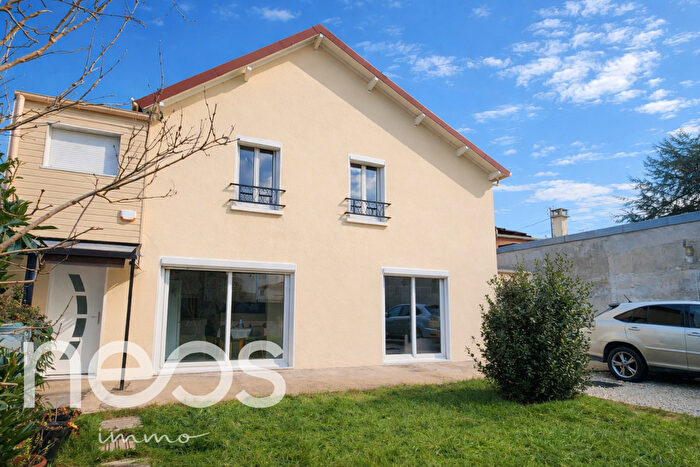 Maison à vendre - Quincy-sous-Sénart - 5 pièces - 3 chambres