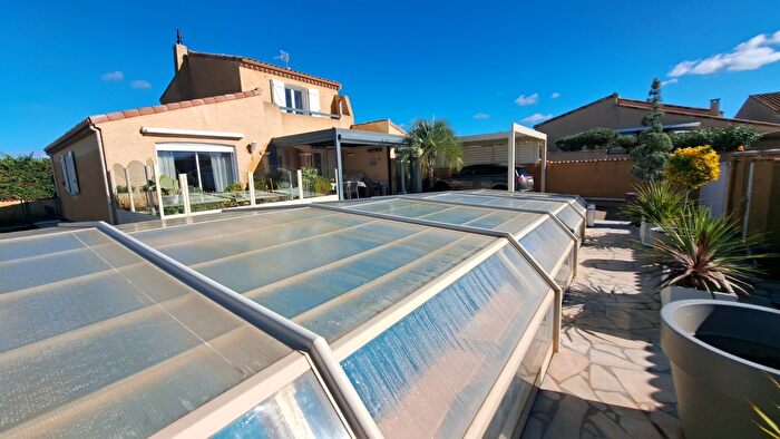 Maison à vendre - Vias, Ville - 5 pièces - 3 chambres