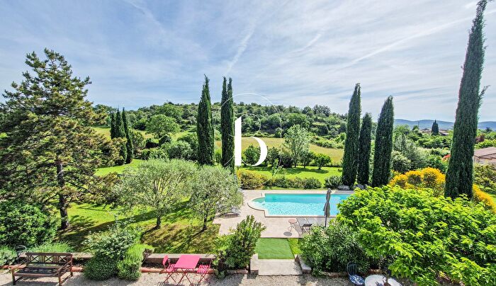 Maison à vendre - Barjac - 12 pièces - 5 chambres