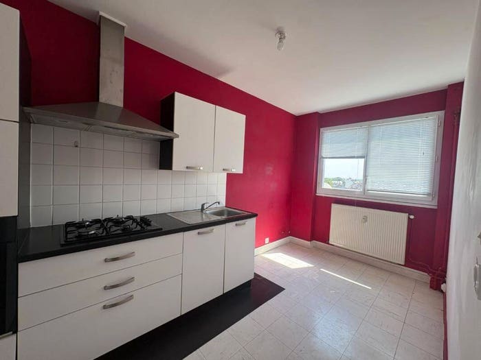 Saint Denis, Châteauroux : Appartement 2 pièces à louer