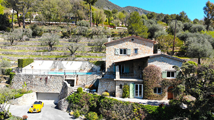 Maison 6 pièces à Tourrettes-sur-Loup, à vendre