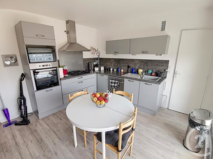 Montigny-lès-Metz, Centre-ville, Botanique - Appartement 5 pièces à louer