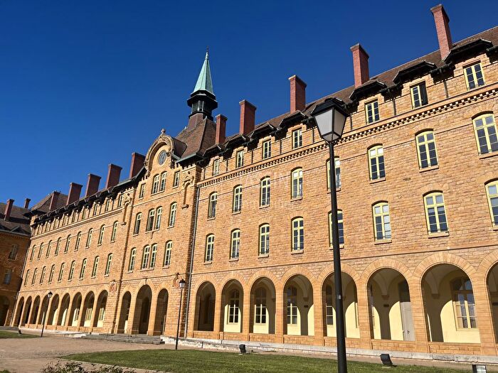 Appartement à vendre - Sainte-Foy-lès-Lyon, La Plaine, Chantegrillet - 2 pièces - 1 chambre