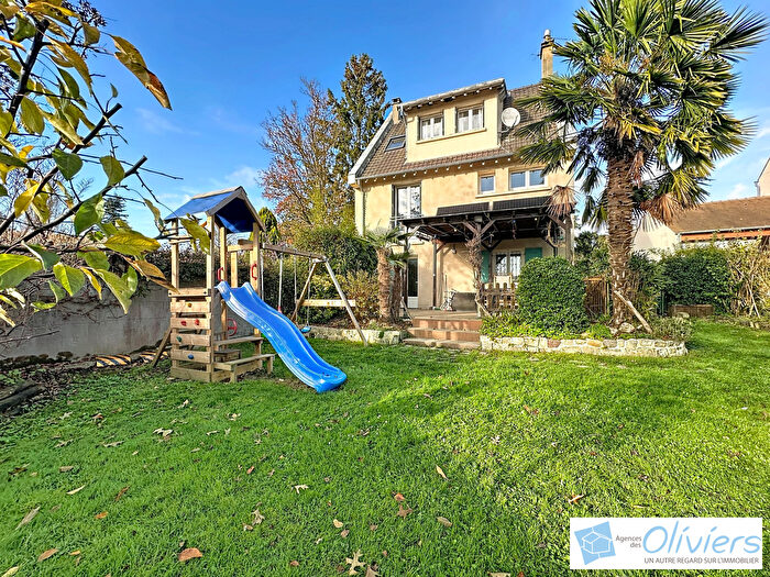 Maison à vendre - Cernay-la-Ville - 6 pièces - 3 chambres