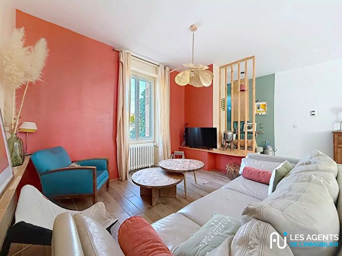 Maison 5 pièces à Orléans, Acacias, à vendre