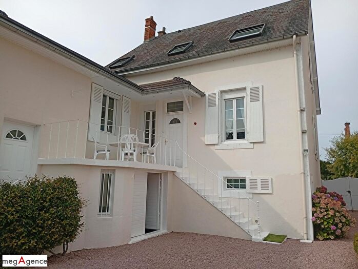 Varennes-sur-Allier - Maison 11 pièces à vendre