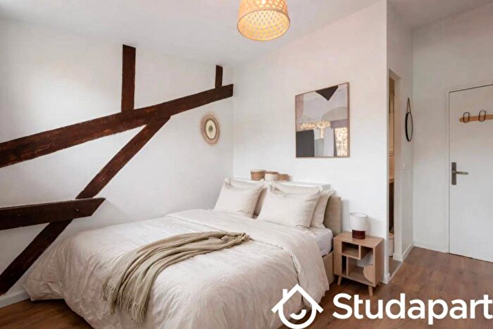 Maison à louer - Clignancourt-Jules Joffrin, Paris ème arrondissement