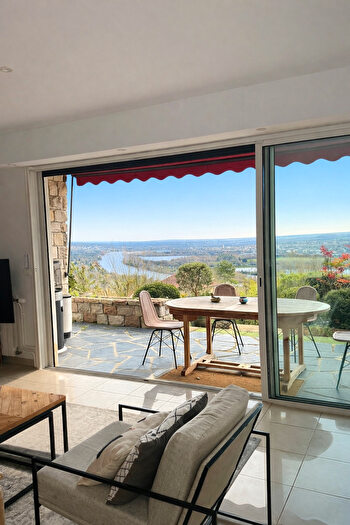 Maison à vendre - Évecquemont - 7 pièces - 4 chambres