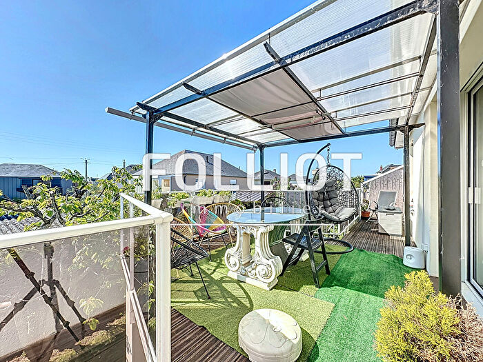 Maison à vendre - Granville, Centre-ville - 9 pièces - 6 chambres