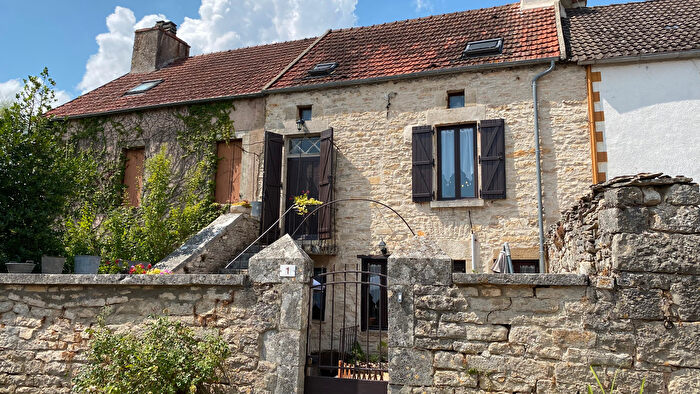 Châtel-Gérard - Maison 4 pièces à vendre
