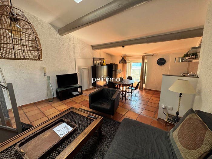 Appartement 2 pièces à louer - Sud Est Ouest, Pélissanne