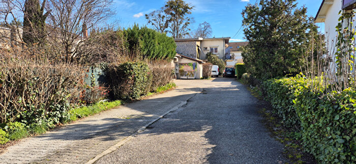 Maison à vendre - Sassenage - 6 pièces - 4 chambres