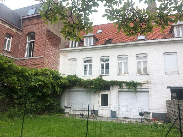 Centre Ville-Fin de la Guerre, Tourcoing : Appartement 2 pièces à louer