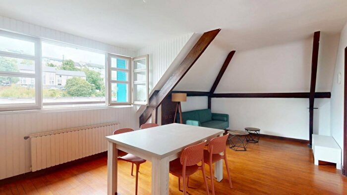 Appartement à louer - Belair, Rodez - 2 pièces - 1 chambre