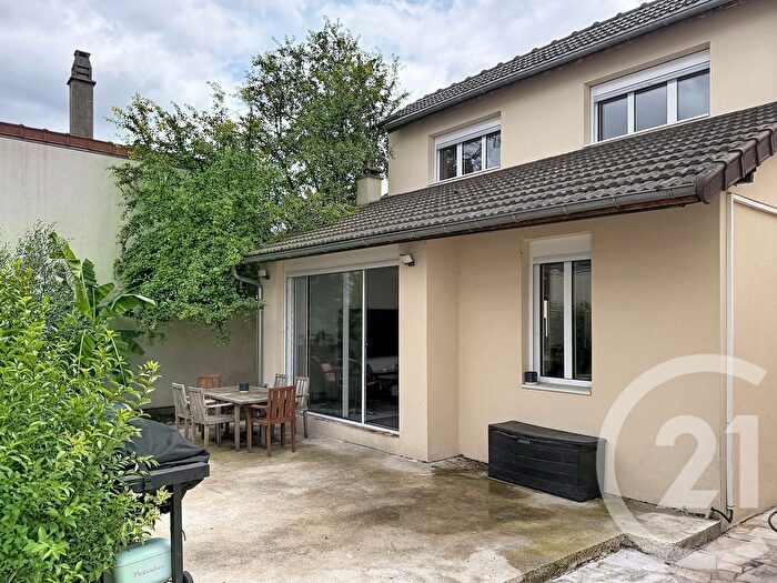 Houilles, Les Pierrats - Maison 5 pièces à vendre
