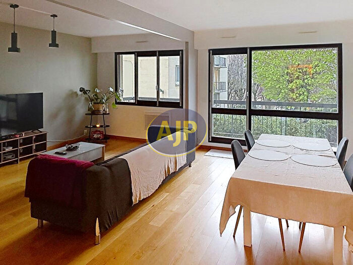 Appartement à vendre - Suresnes, Plateau Ouest - 3 pièces - 1 chambre