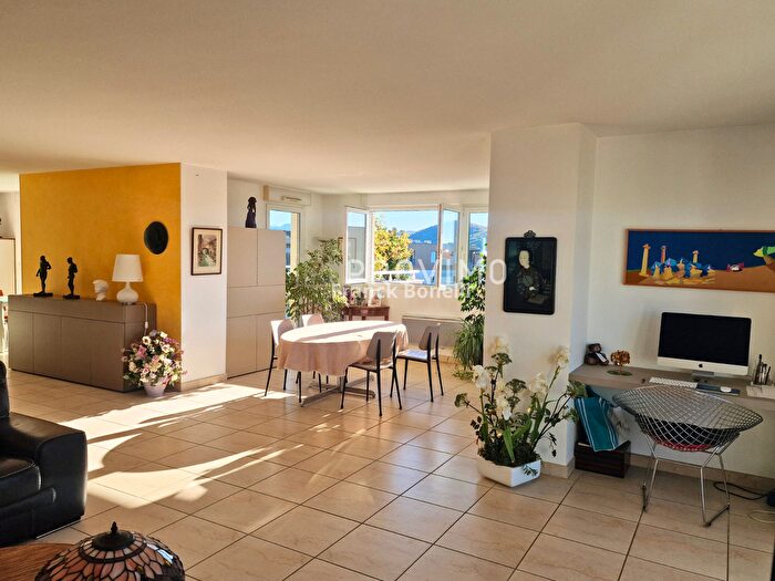 Appartement à vendre - Annemasse, Romagny - 6 pièces - 4 chambres