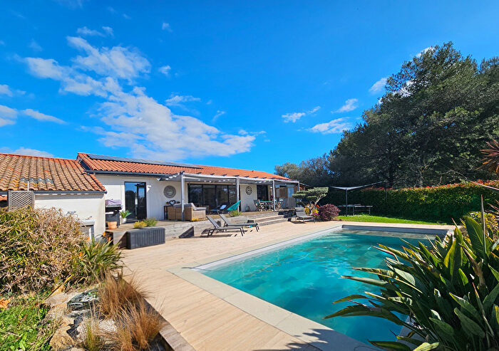 Maison à vendre - La Crau, Les Martins, Montbel, Le Vallon du Soleil - 5 pièces - 3 chambres