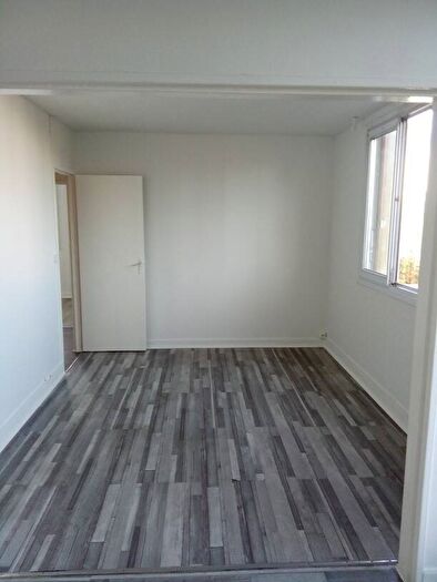 Appartement à louer - Savigny-sur-Orge - 5 pièces - 3 chambres